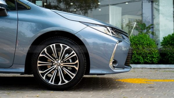 Toyota Corolla Altis 2025: giá lăn bánh, khuyến mãi, trả góp #1